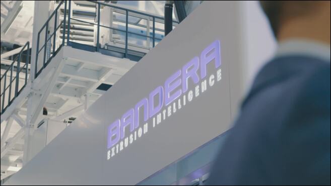 Video Interview during Kshow - Bandera