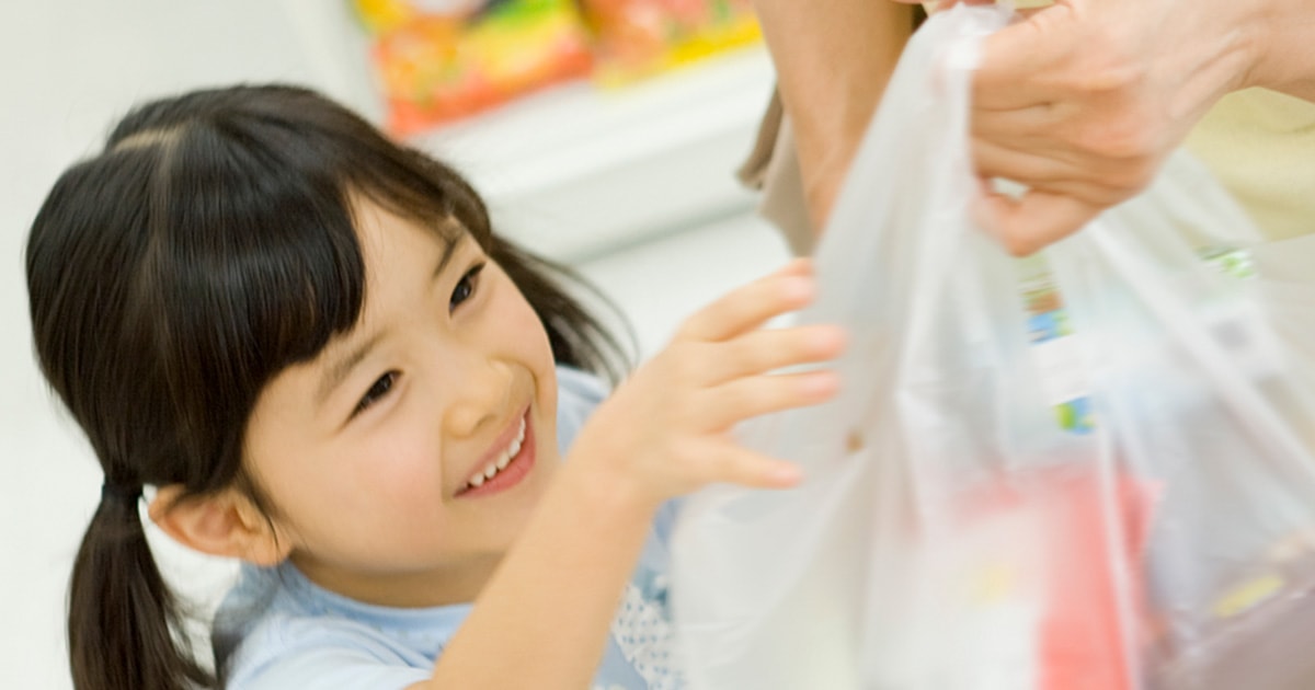 Shoppers, liners and trash bags | ExxonMobil Product Solutions