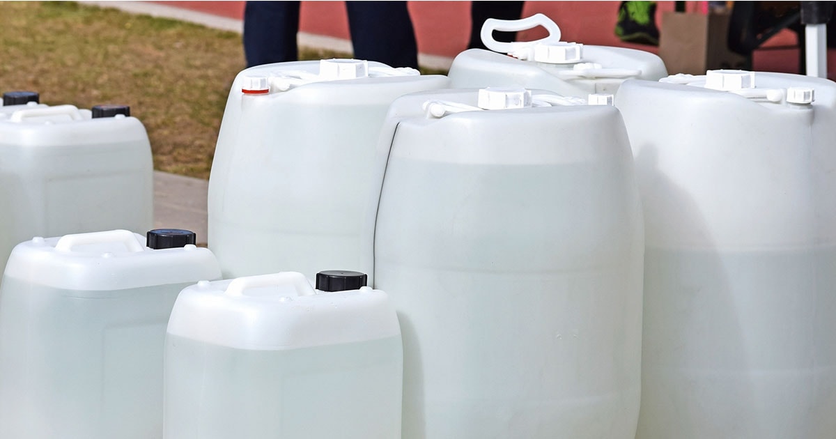 Containers and tanks | ExxonMobil Product Solutions